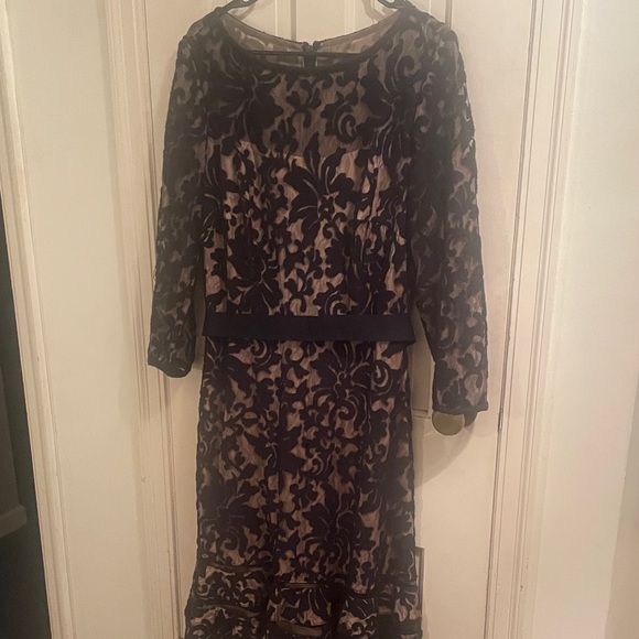 Tadashi Shoji | Dresses | Elegant Navy Tadashi Shoji Designer Lace ...
